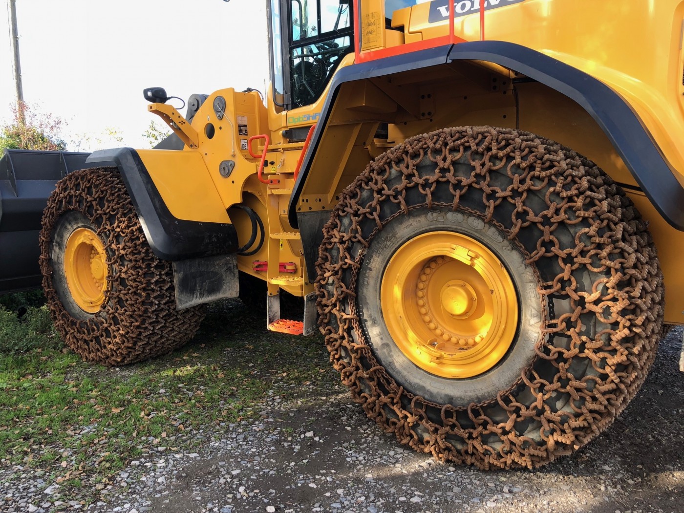 Rock Chains Tyre Chains - Attachments / Buckets - Machines